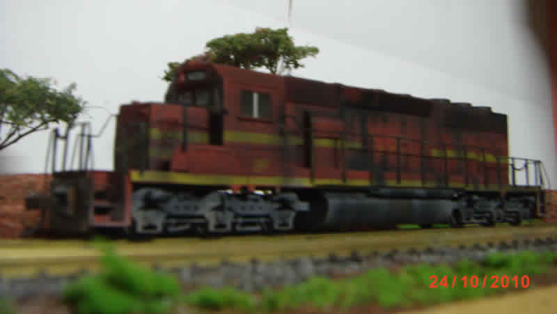 RICA RDF Ferromodelista: SD40-2 RFFSA fase I # 5220