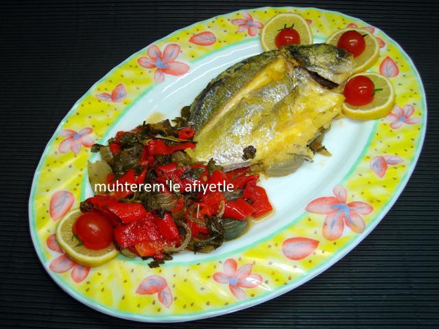 Muhterem'le Afiyetle: FIRIN POŞETİNDE SEBZELİ BALIK