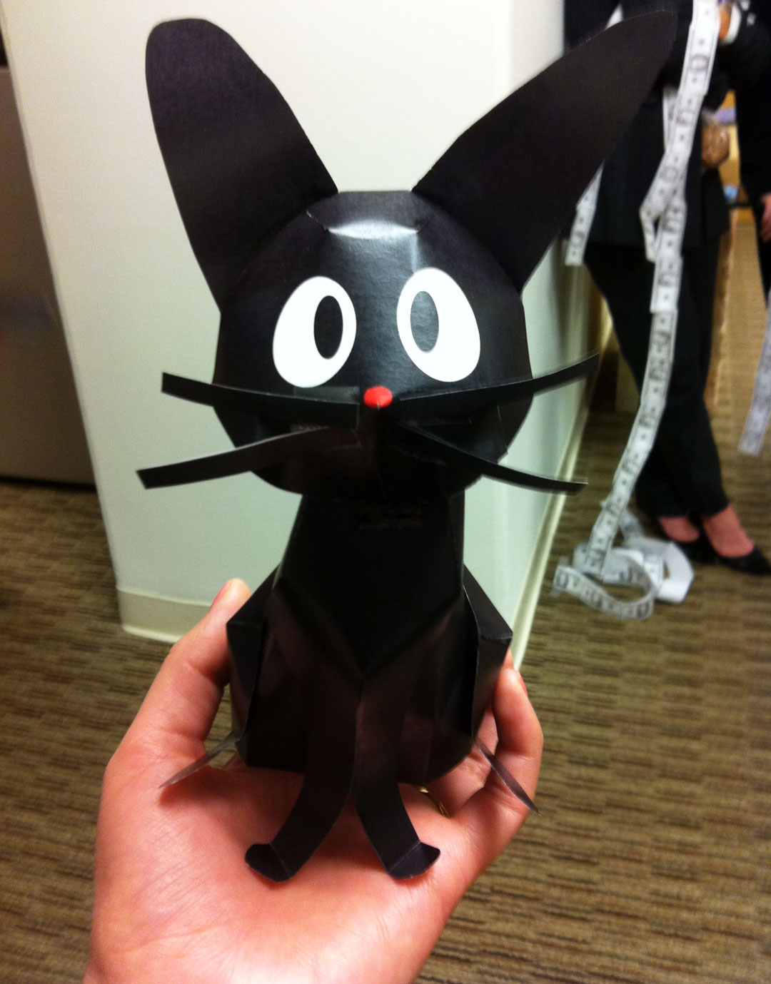 Pink Argyle: Jiji wishes you all a Happy Halloween!