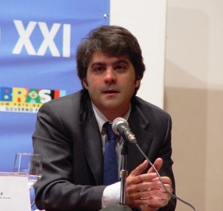 Cultura e Direito: Entrevista: Bruno Lewicki