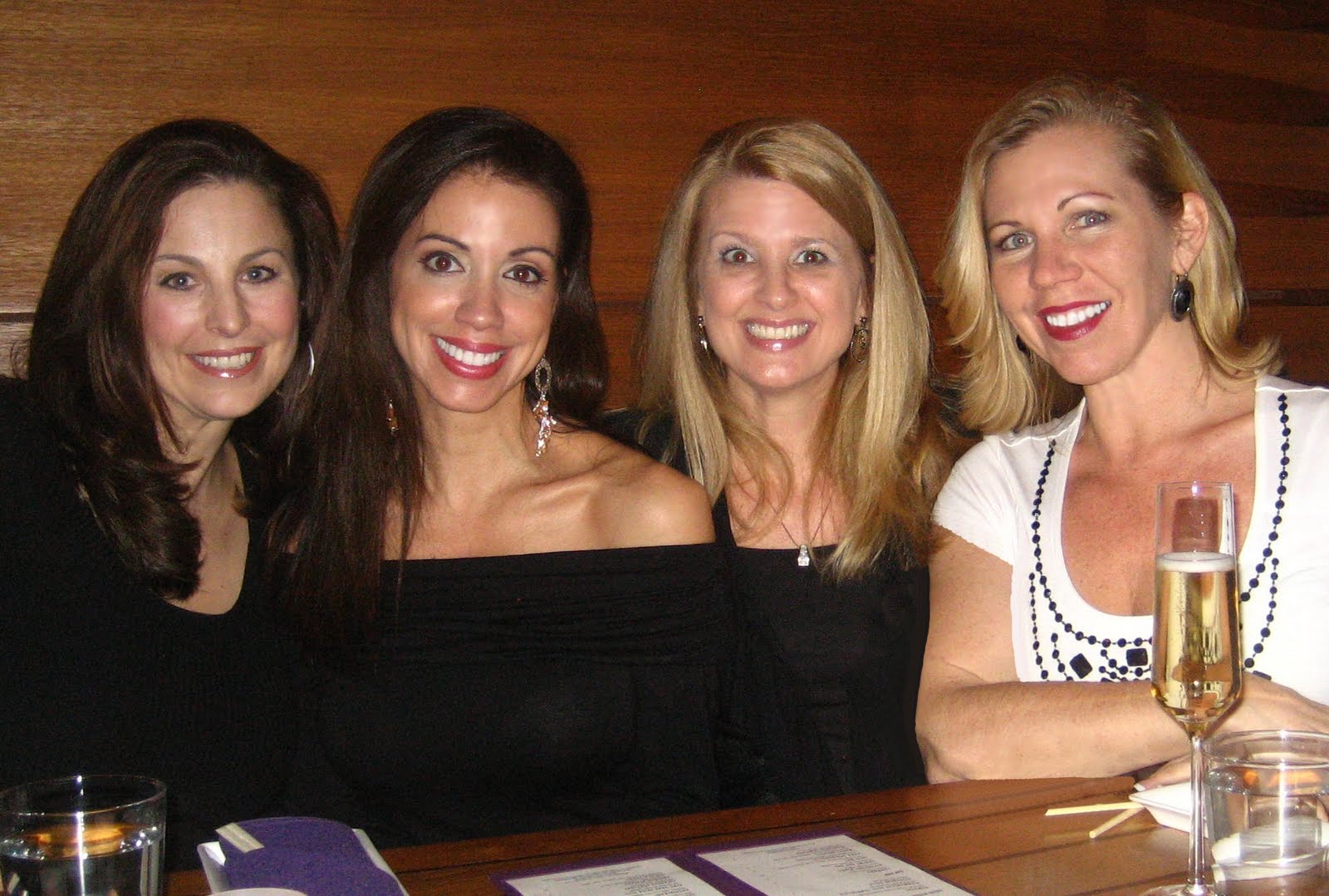 Working Hard To Make A Difference!: Suzy Bootz, Mrs. Int'l 2006, Visits ...