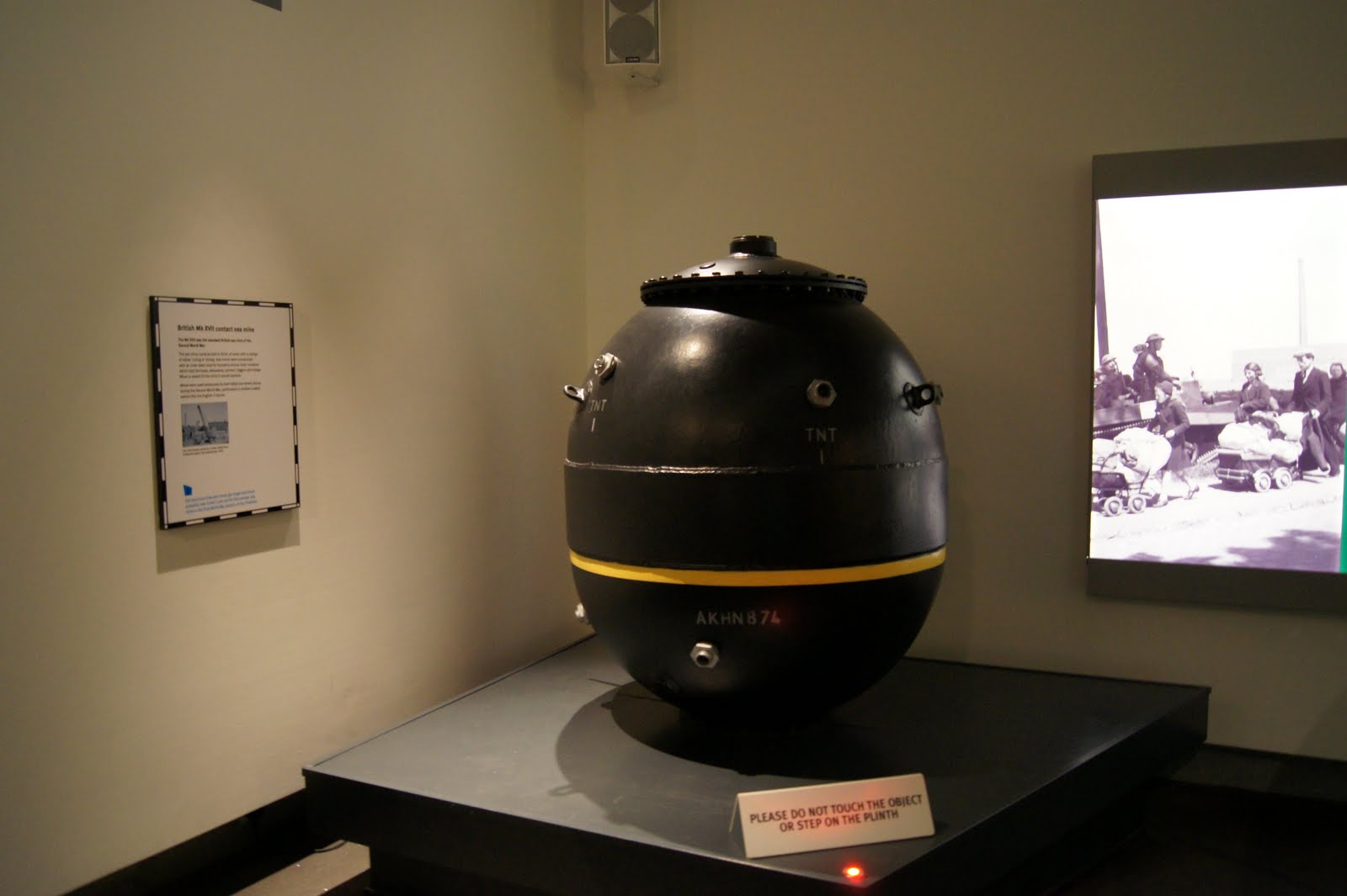 the world only you and me ^^: 04/25/10