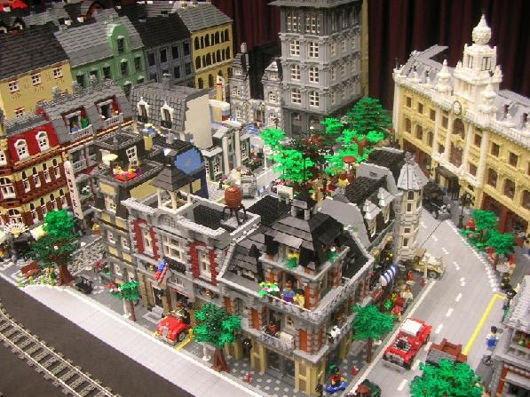 Brick Town Talk: Town Square - LEGO Town, Architecture, Building Tips ...