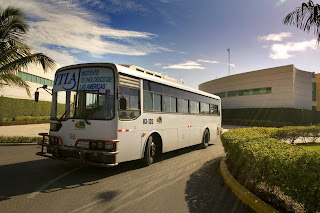 José Armando Tavarez: De paseo en la guagua del ITLA