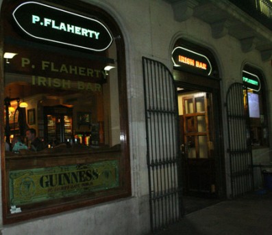 Salimos un rato... ¿Te apuntas? Blog de ocio: PUB IRLANDES "FLAHERTY'S"