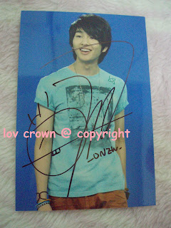K-Shop: SHINee Autograph Photo