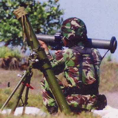 ALUTSISTA : ALAT UTAMA SISTEM SENJATA: Type 98, Roket Anti Tank TNI AD