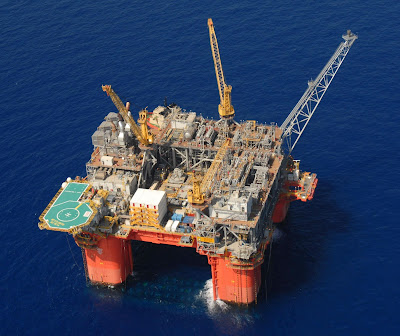 แท่นขุดเจาะน้ำมัน ในทะเล ลึกที่สุดในโลก (Atlantis PQ)