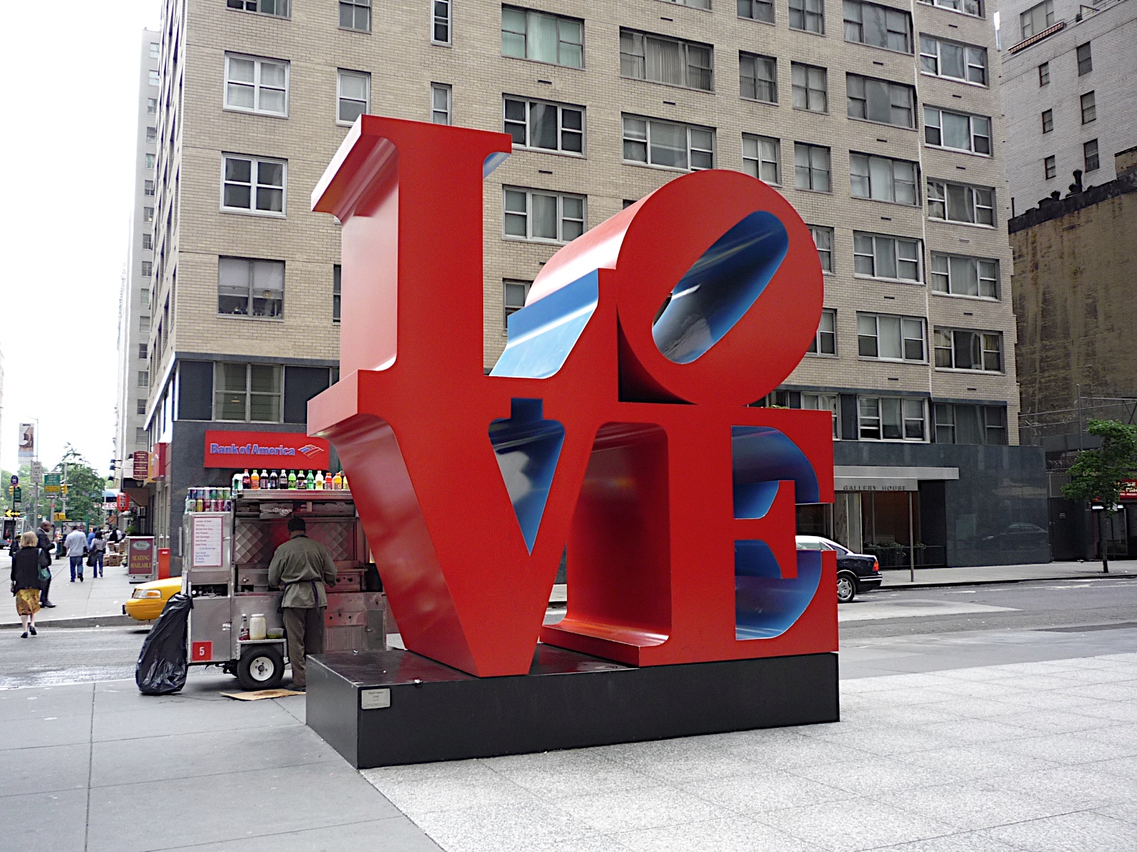 A Walking Guide to Sixth Avenue / The Avenue of the Americas