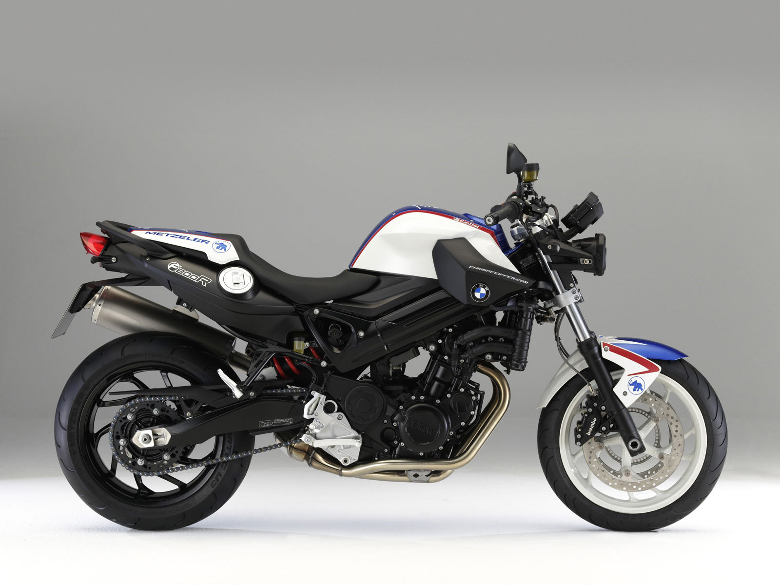 Cars And Bike Sport: (2010) NEW BMW F800R Chris Pfeiffer Edition