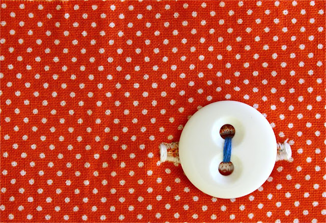 Buttonholes and Buttons – MADE EVERYDAY