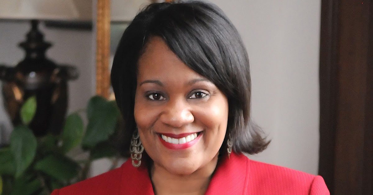 Illinois State Senators: Sen. Kimberly A. Lightford (D)