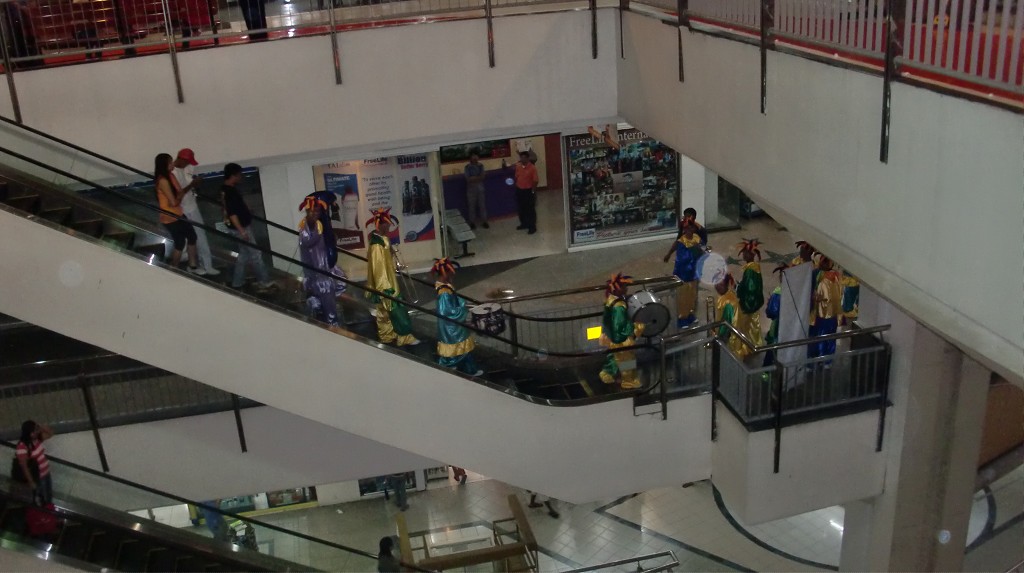 Dinette's Journal: Star Mall Alabang