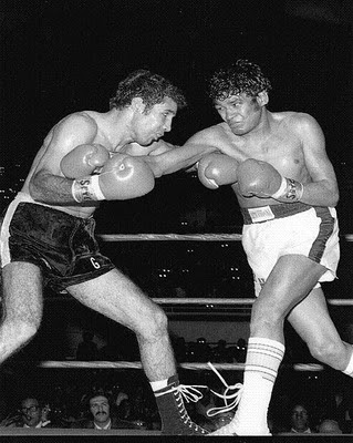 Thoughts on Boxing, Boxers and Fights: Rodolfo Gonzalez vs. Ruben Navarro I