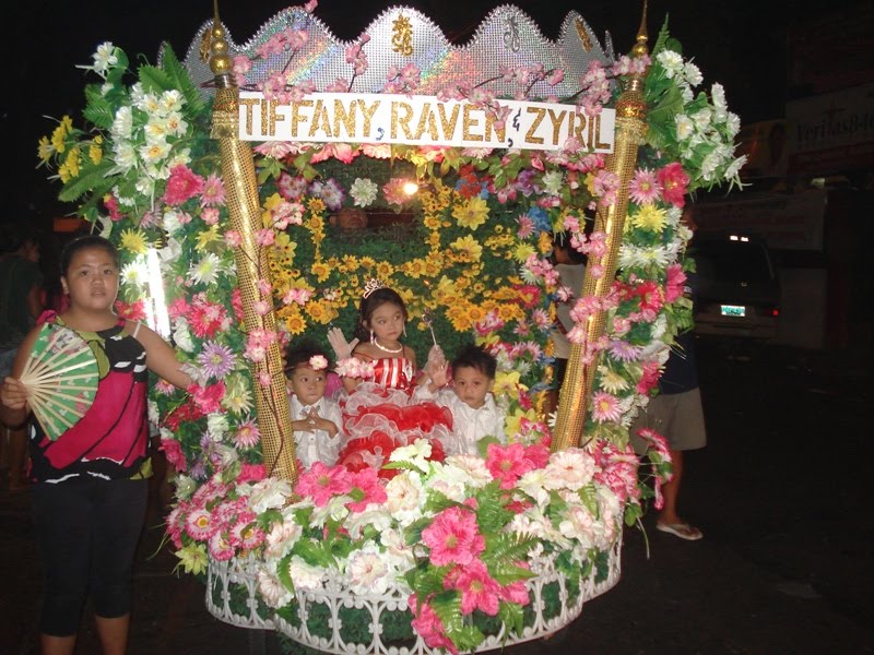 Life is Fun: Santacruzan