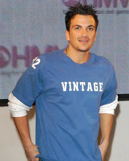Fitties: Australian Pop Star: Peter Andre