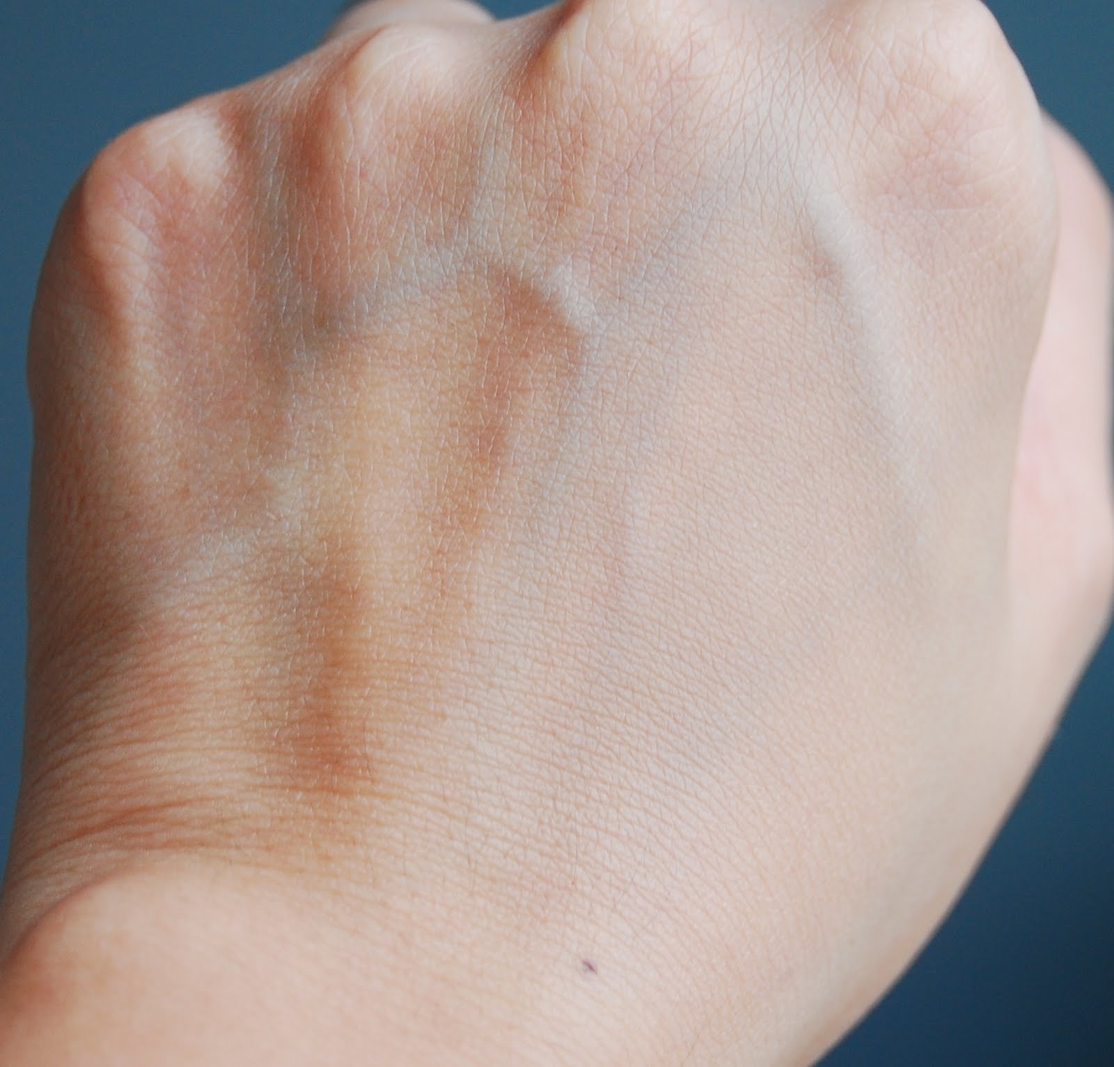 Testing Dr. Jart Healing BB Cream Black Label - Shen's Addiction