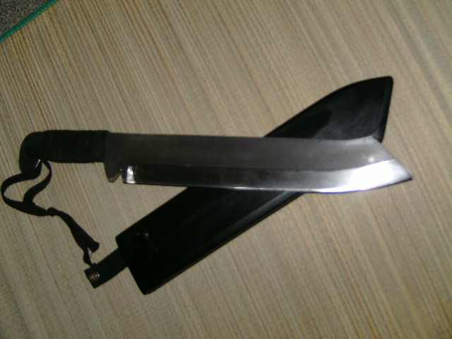 ROBERTO MARIO EGUSQUIZA CALLE, Maestro Hacedor de Espadas y Katanas de ...