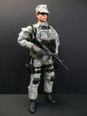 toyhaven: Ranger Recon in ACU with Packbot by Expertoys