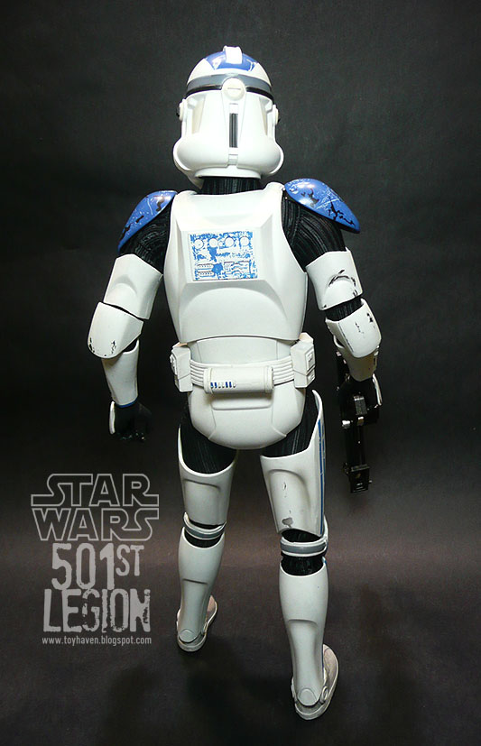 toyhaven: Sideshow 501st Legion: Vader's Fist Clone Trooper Review 1