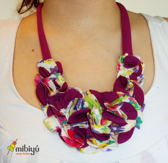 Collares con tela - Imagui
