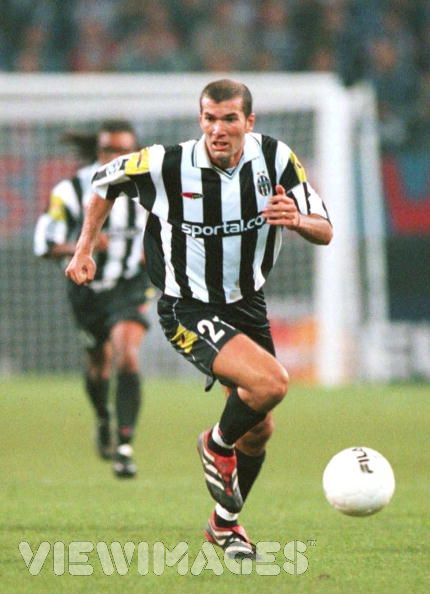 Liga Francesa de Fútbol: Zinedine Zidane: ¿El mejor de todos? (primera ...