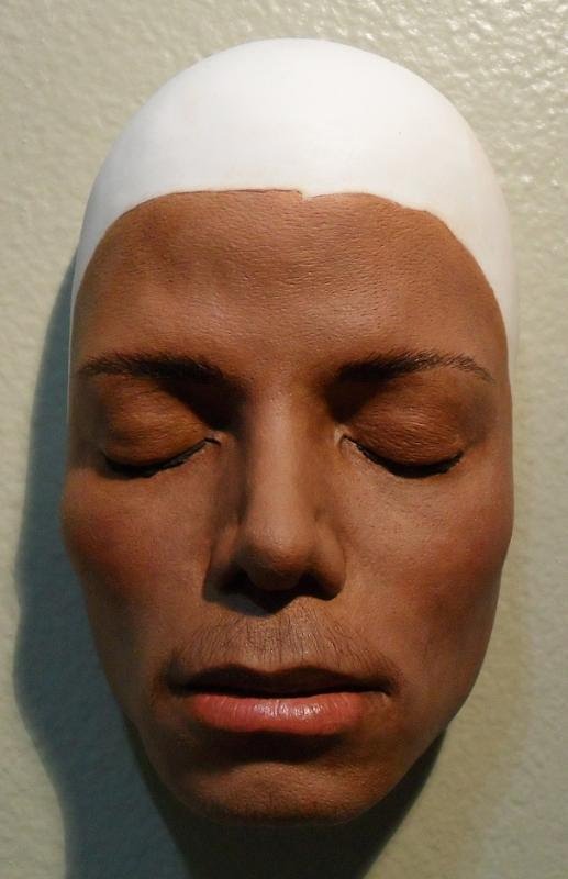 All about Michael Jackson: Plaster Cast of MJ’s Face Up for Sale