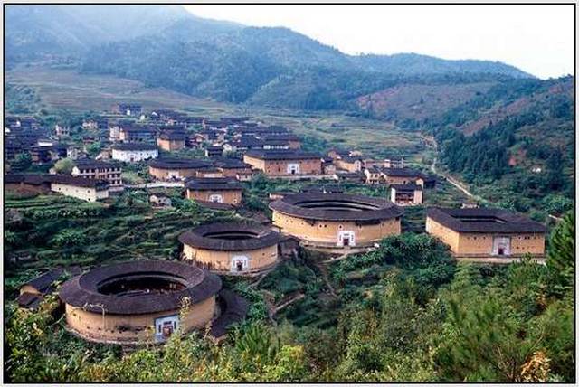 Tolou Houses in China | staro-novo