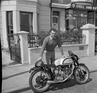 The Velobanjogent: A privateer's photos.....Allen Burt on his 1955 and ...