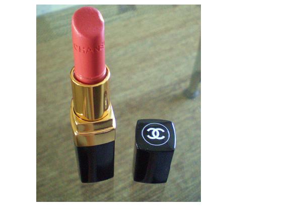 No Se Arrepiente: My take on Chanel's Coco Rouge