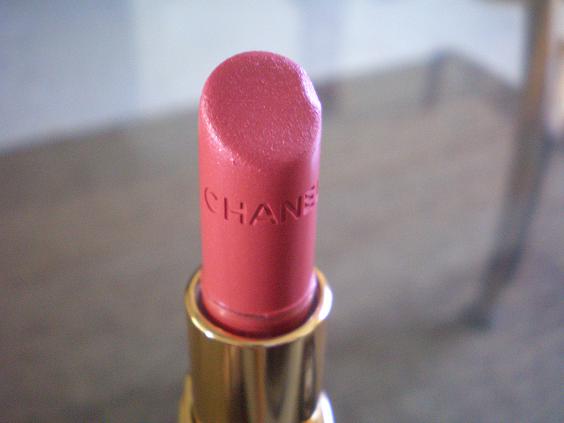No Se Arrepiente: My take on Chanel's Coco Rouge
