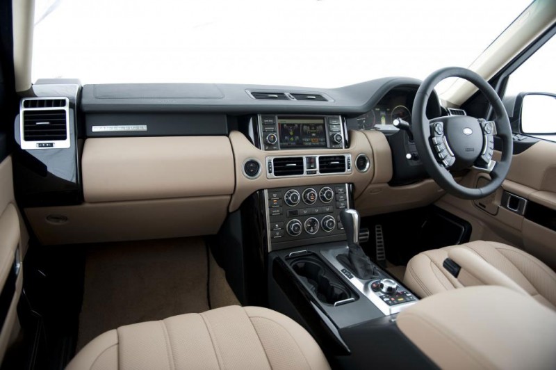 High Class Cars Styling: 2010 Range Rover Vogue Photo Gallery