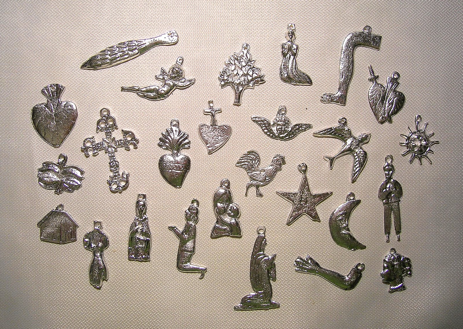 Art @ The Hermitage: Milagros!