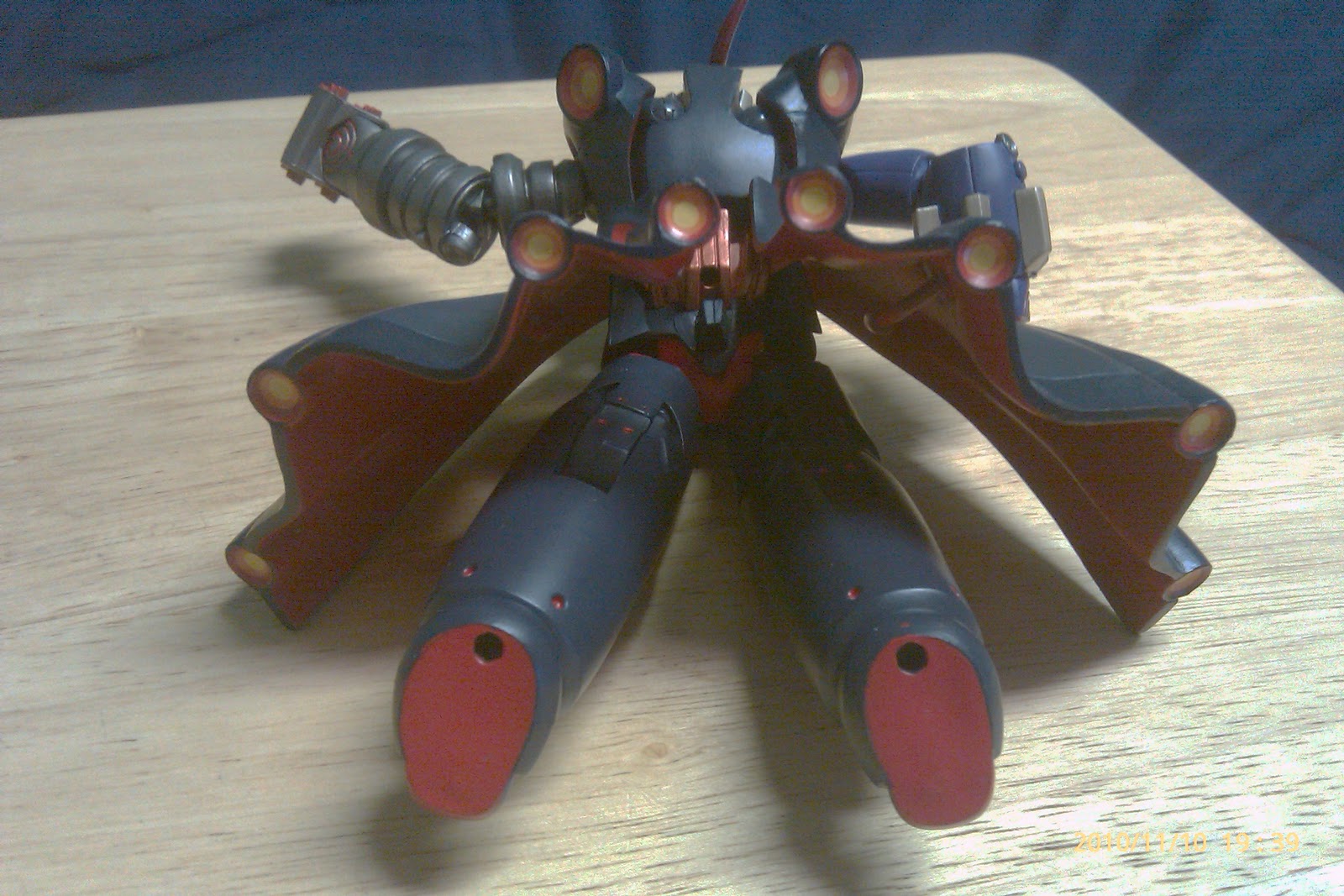 Getter Newtype Reviews: Revoltech - Dix-Neuf