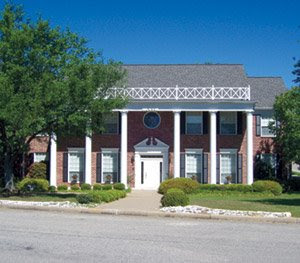 Chi Omega Houses: Stephen F. Austin