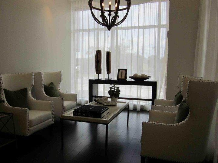 Revista Cirujanos Plasticos: Consultorios de los Cirujanos Plásticos