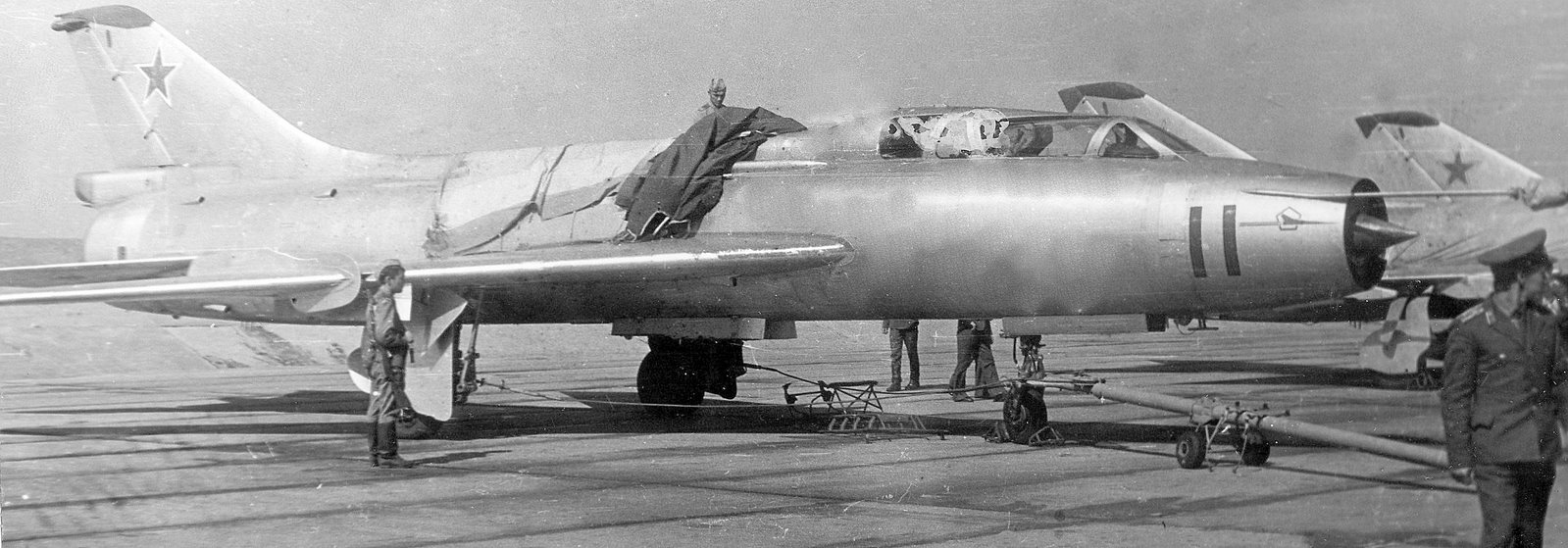 Sukhoi Su-7 Fitter - Taringa!