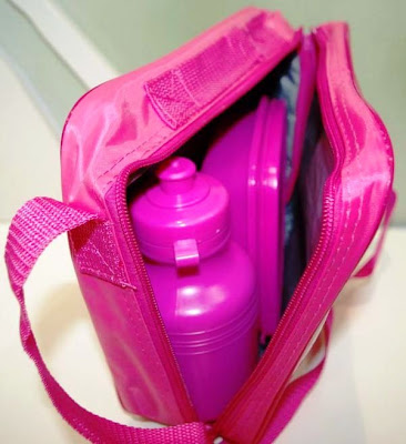 LittleWonderlandFriends: Winx Club Girls Lunch Bag & Lunch Box & Bottle