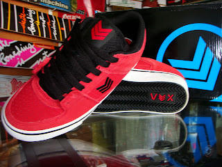 SEKTAskateshop: VOX Footwear