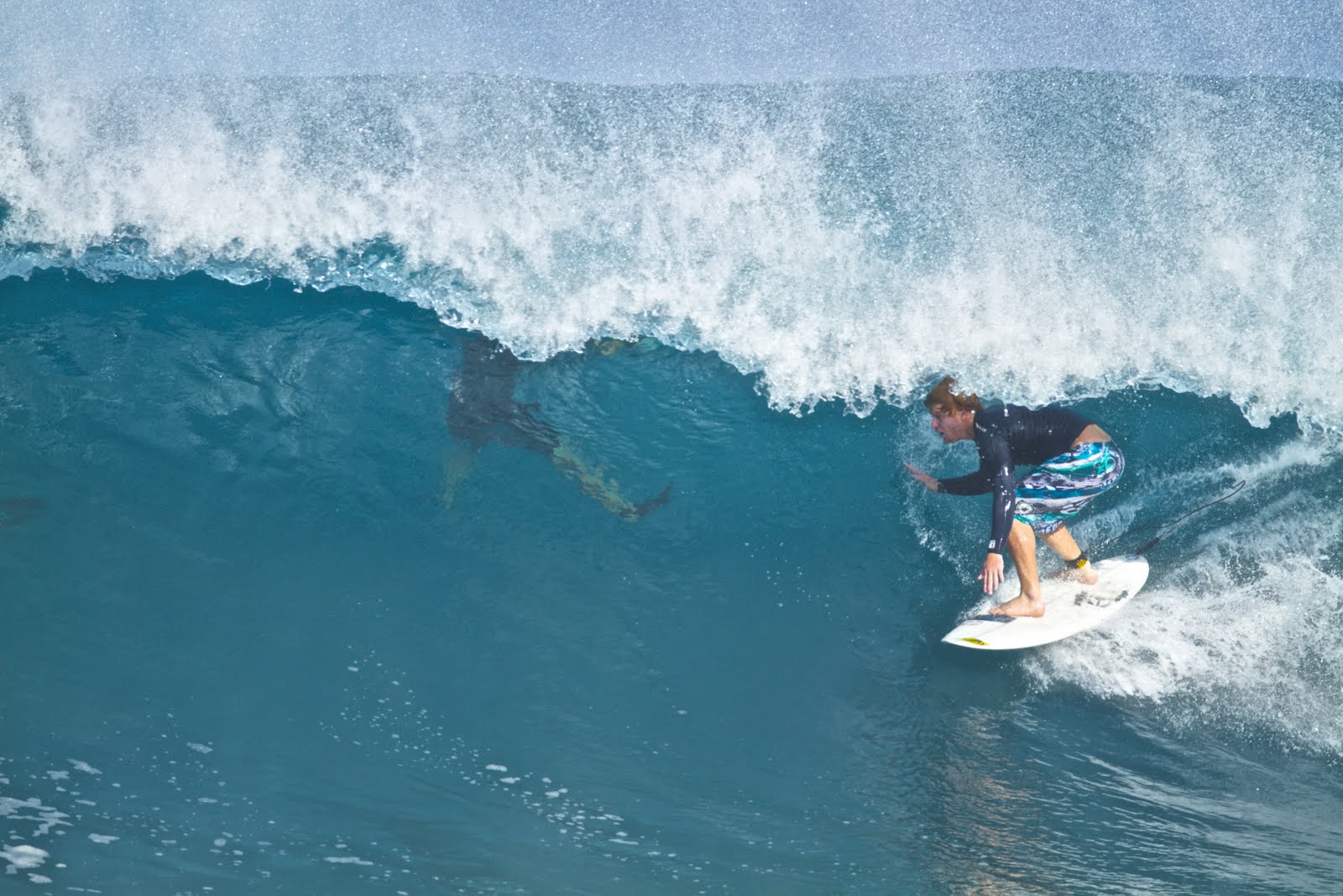 Body Glove News-Stories-Updates: Body Glove Pro Surfers Rip the North Shore