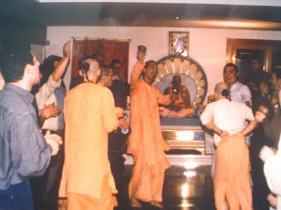 LA FAMILIA DE SOMAKA MAHARAJ