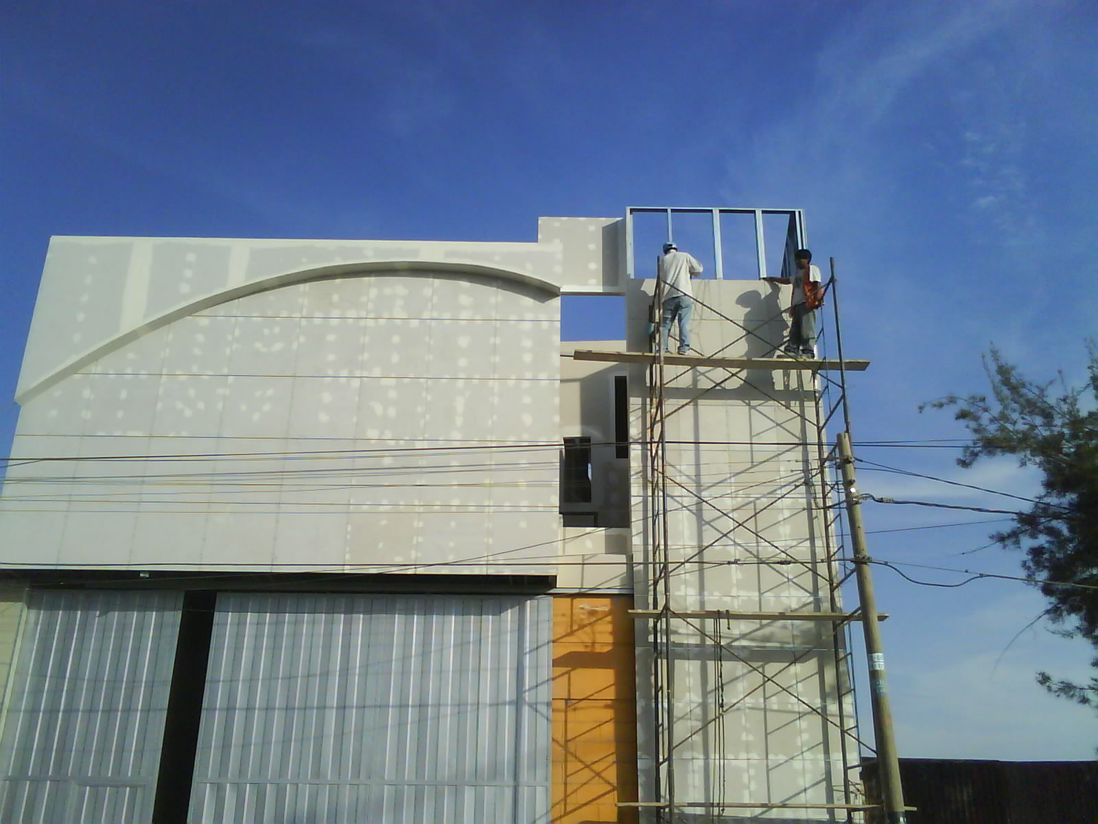 EDIFICACIONES DRYWALL SAC: febrero 2011