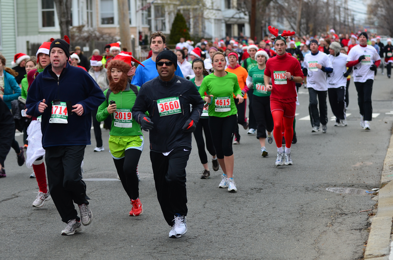 Little French Cat Musings: At the 4th Somerville Jingle Bell 5K Run ...