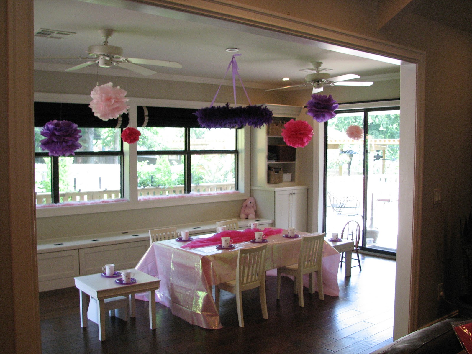 Clever Faeries: Birthday Parties: A Princess Presto Tea Party! (Super Why)