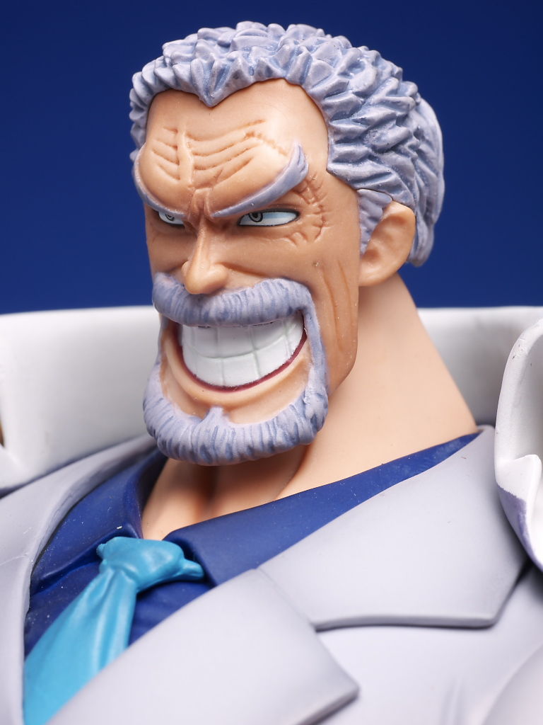 IL BLOG DI SAGITTARIOLUCENTE: P.O.P.: Monkey D. Garp, Linea Neo-Dx ...