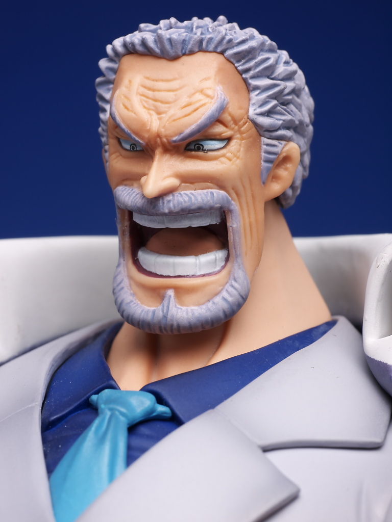 IL BLOG DI SAGITTARIOLUCENTE: P.O.P.: Monkey D. Garp, Linea Neo-Dx ...