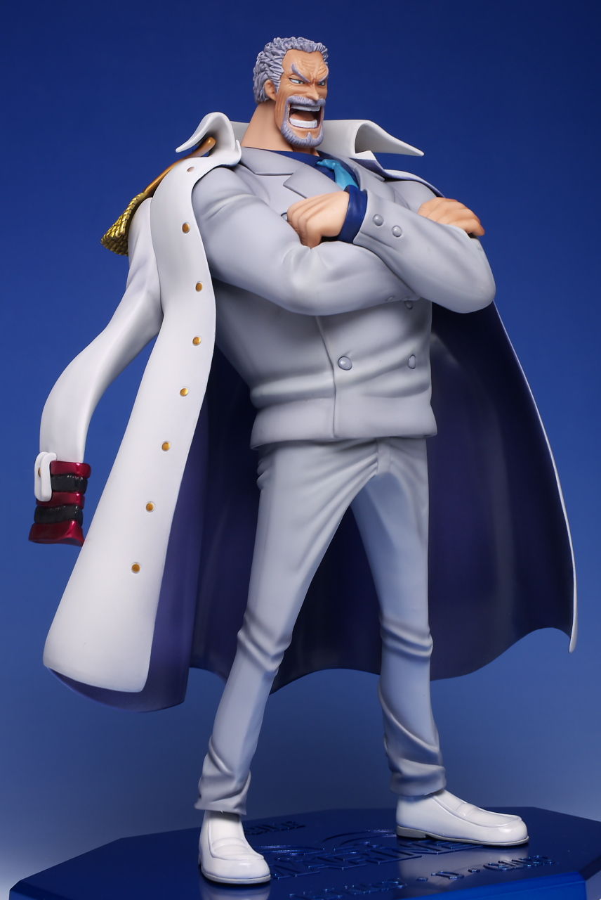 IL BLOG DI SAGITTARIOLUCENTE: P.O.P.: Monkey D. Garp, Linea Neo-Dx ...