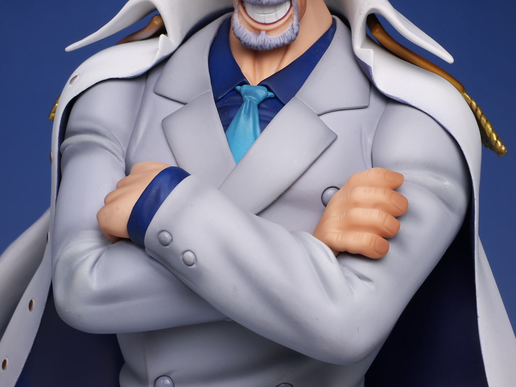 IL BLOG DI SAGITTARIOLUCENTE: P.O.P.: Monkey D. Garp, Linea Neo-Dx ...