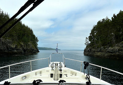 m/v WILD BLUE Cruising Blog: #21 Crease Island Cove