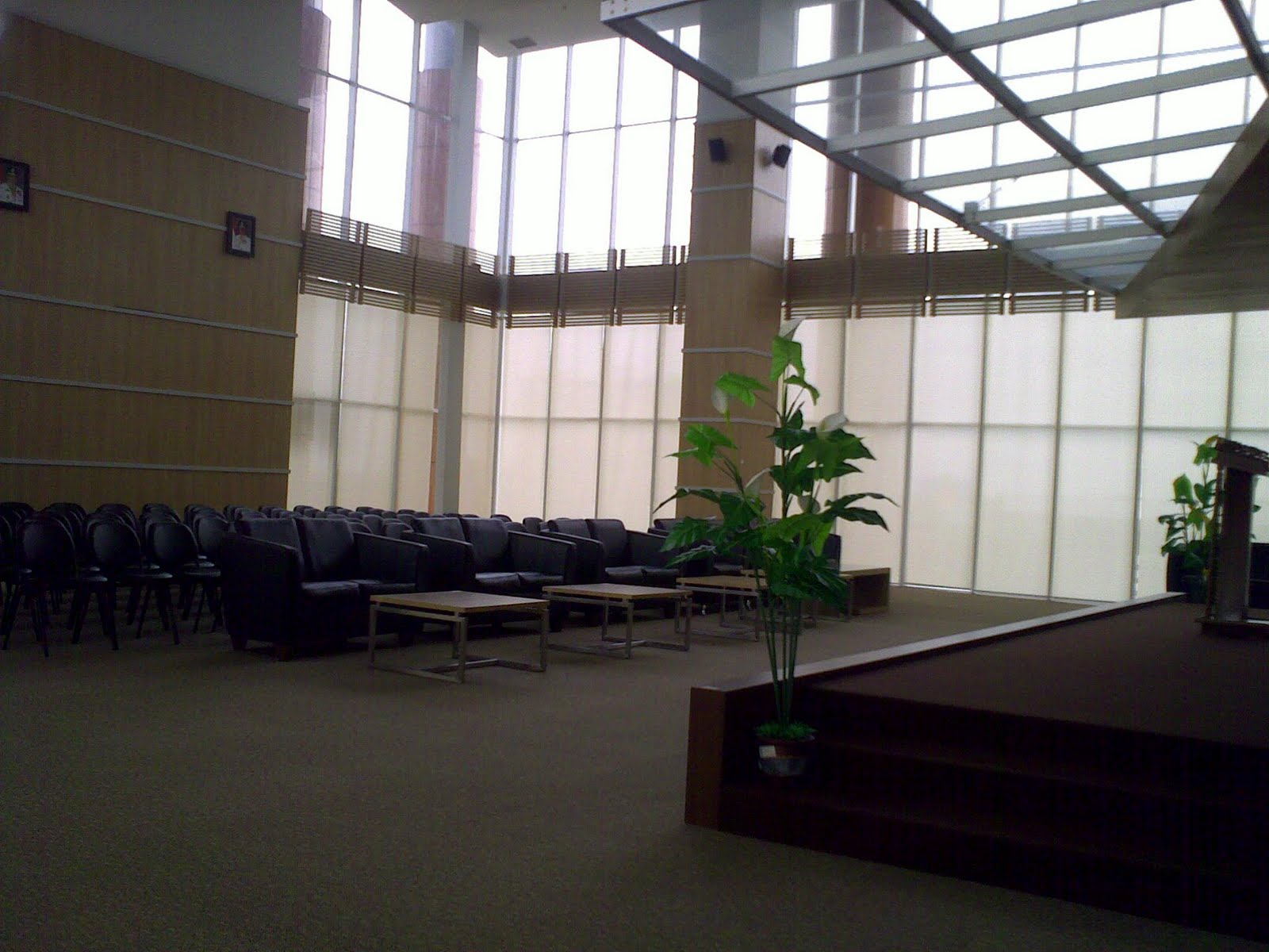 doena-days: Soeman Hs Library